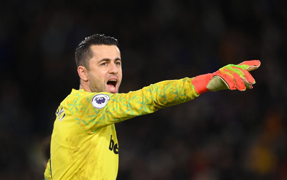 The EIGHT West Ham Players Who Are Out Of Contract This Summer