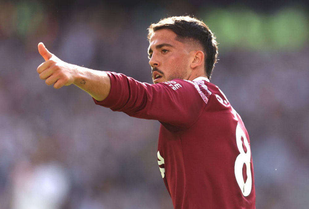 West Ham Midfield Dynamo Posts Photo Of Adorable Baby Boy And Stunning ...